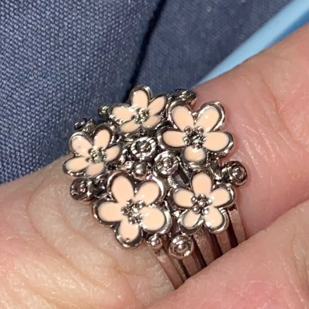 Pandora 925 Cherry Blossom Ring - Gem